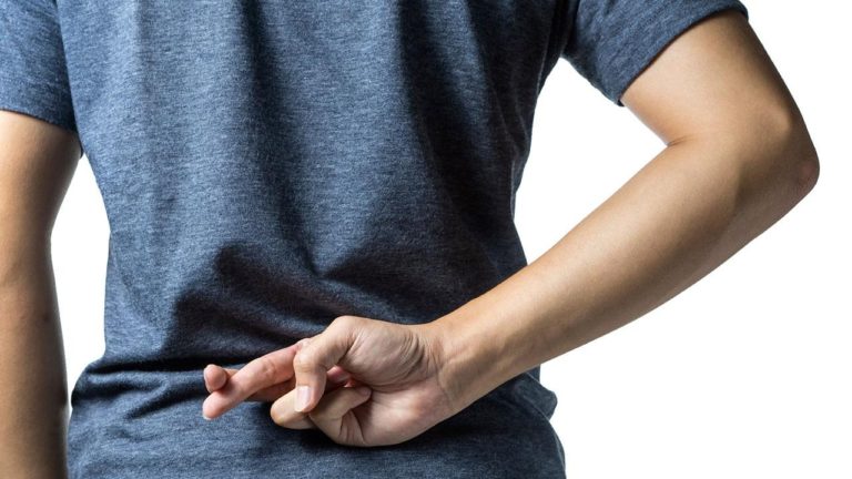 Jak dobře lhát - Jak na správné lhaní | Zjišťujeme.cz